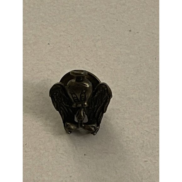 Other | Warner Bros Tweety Bird Angel Wings Pin Pinback Pb1 | Poshmark